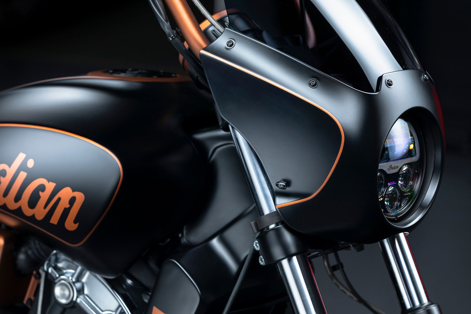 Scout Bobber Twenty Custom Venom - Hollister's MotorCycles