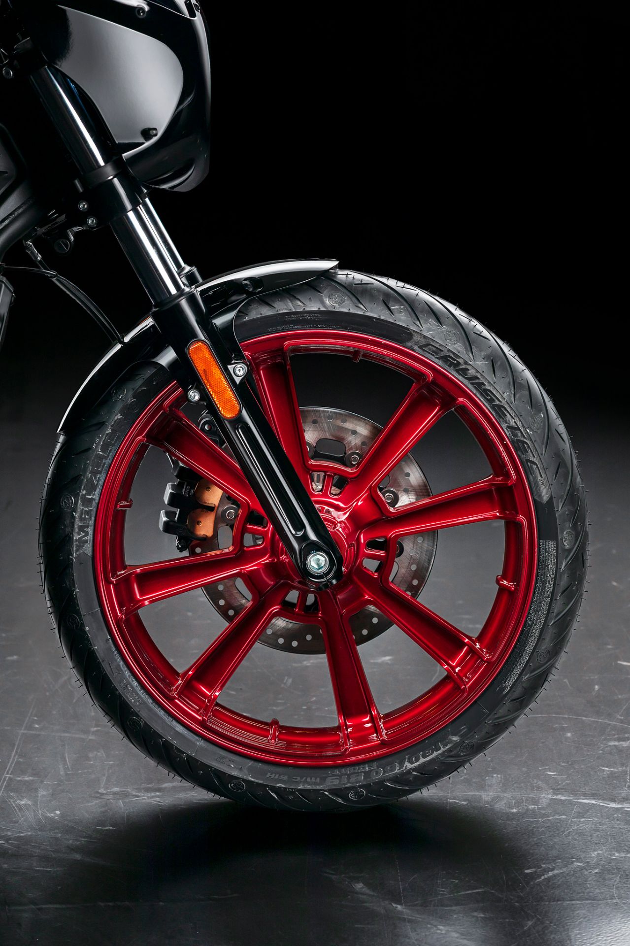 Sport Scout Ghost - Hollister's MotorCycles
