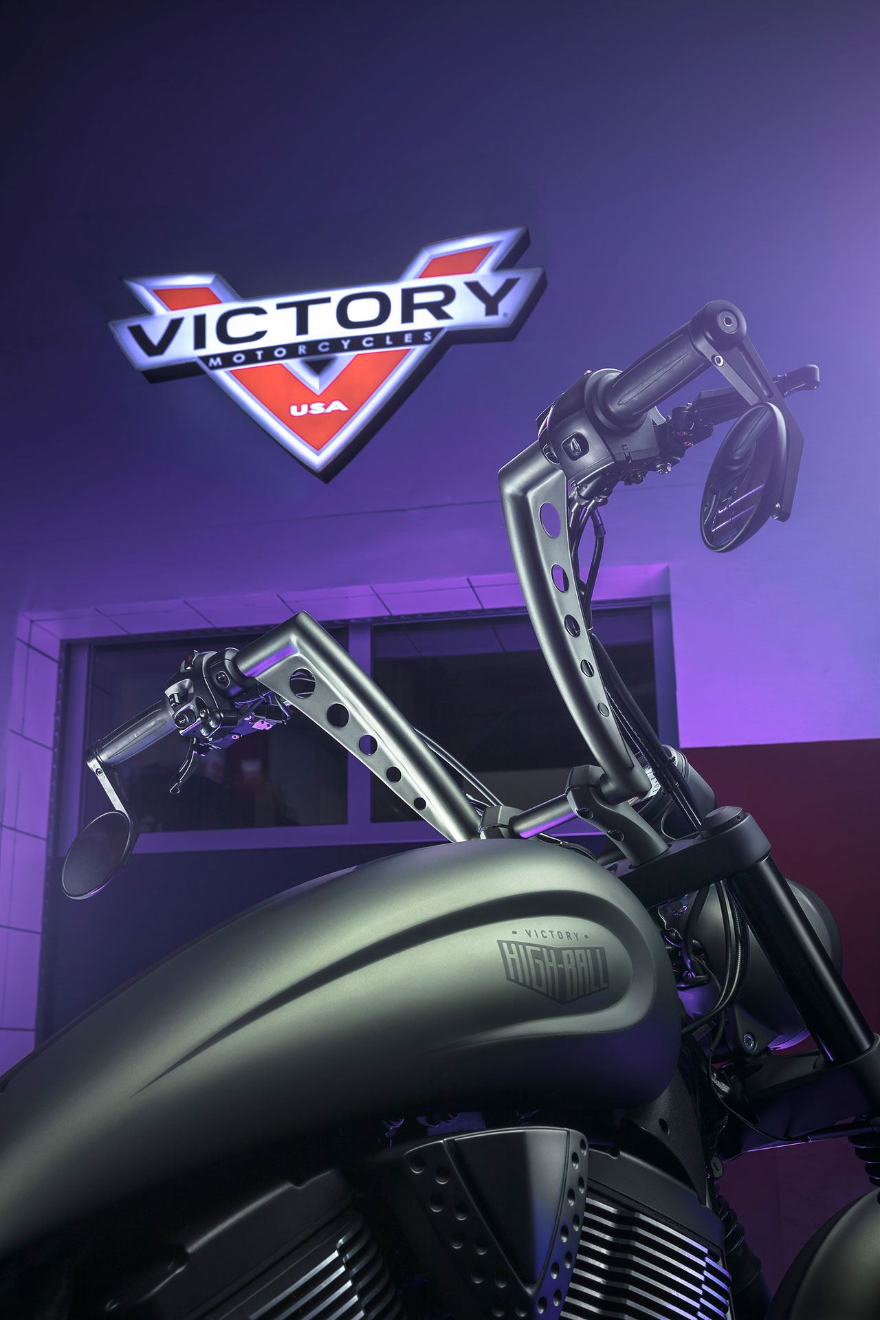 High Ball Custom - Hollister's MotorCycles